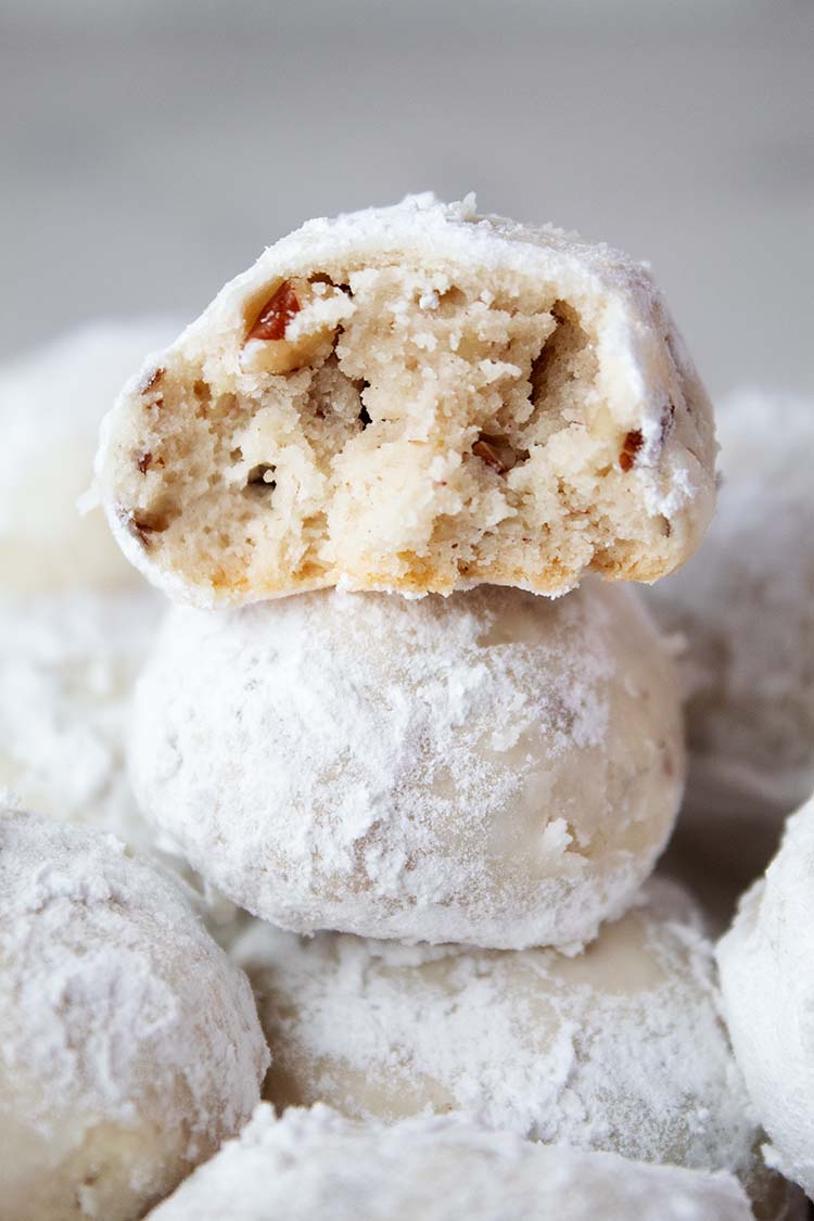 Snowball Cookies - Filling and Fabulous